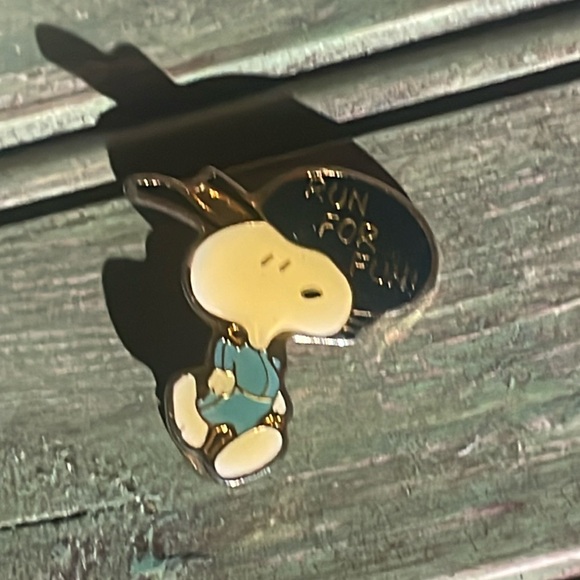 Jewelry | Snoopy Pin | Poshmark
